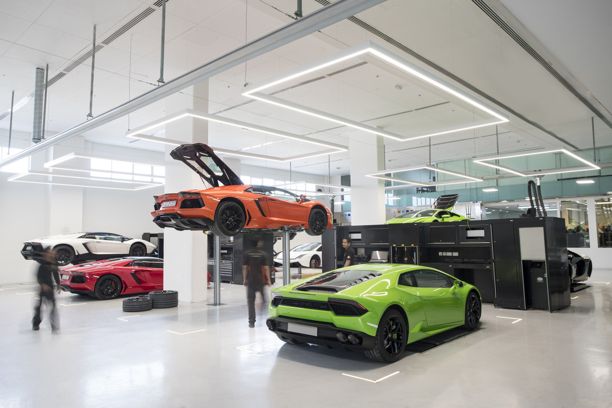 The Only Authorised Lamborghini Dealer in UAE | Ultimate Motors